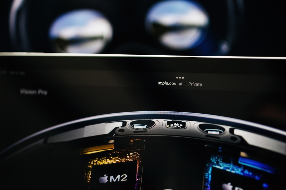 Apple Vision Pro successor may feature 5G modem in future iterations ...